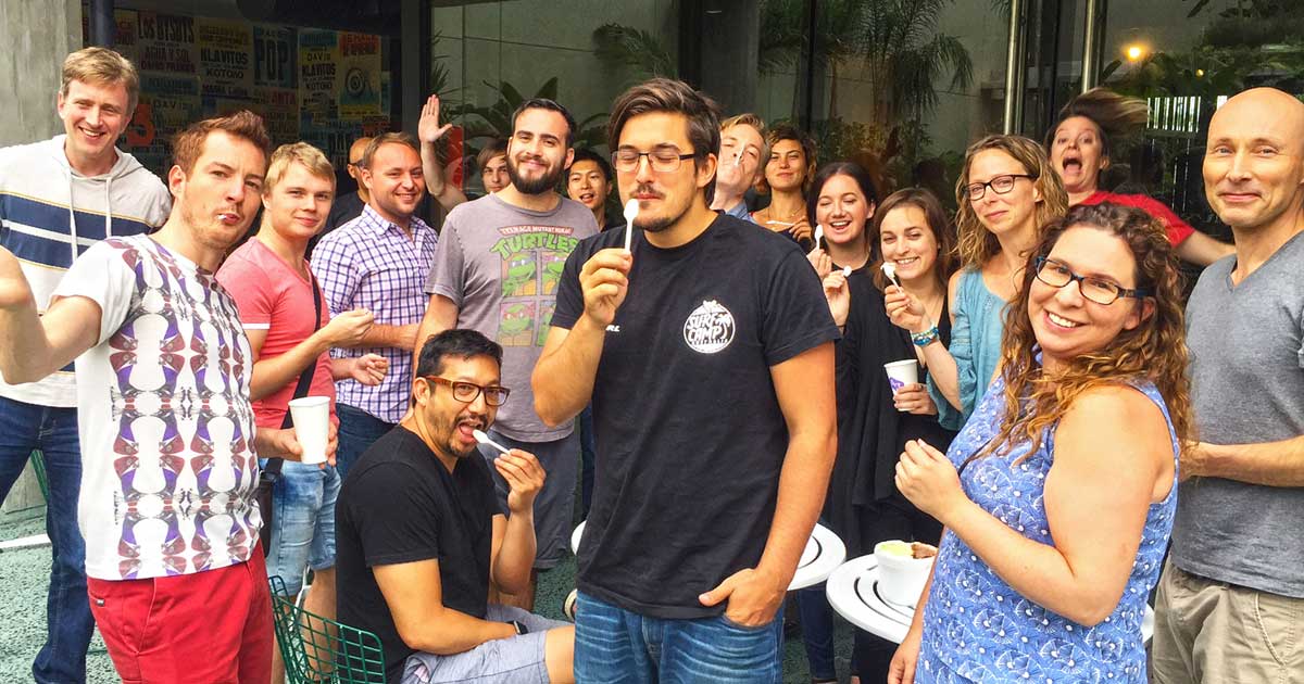Hacker Paradise: A Traveling Community for Developers, Designers, and ...